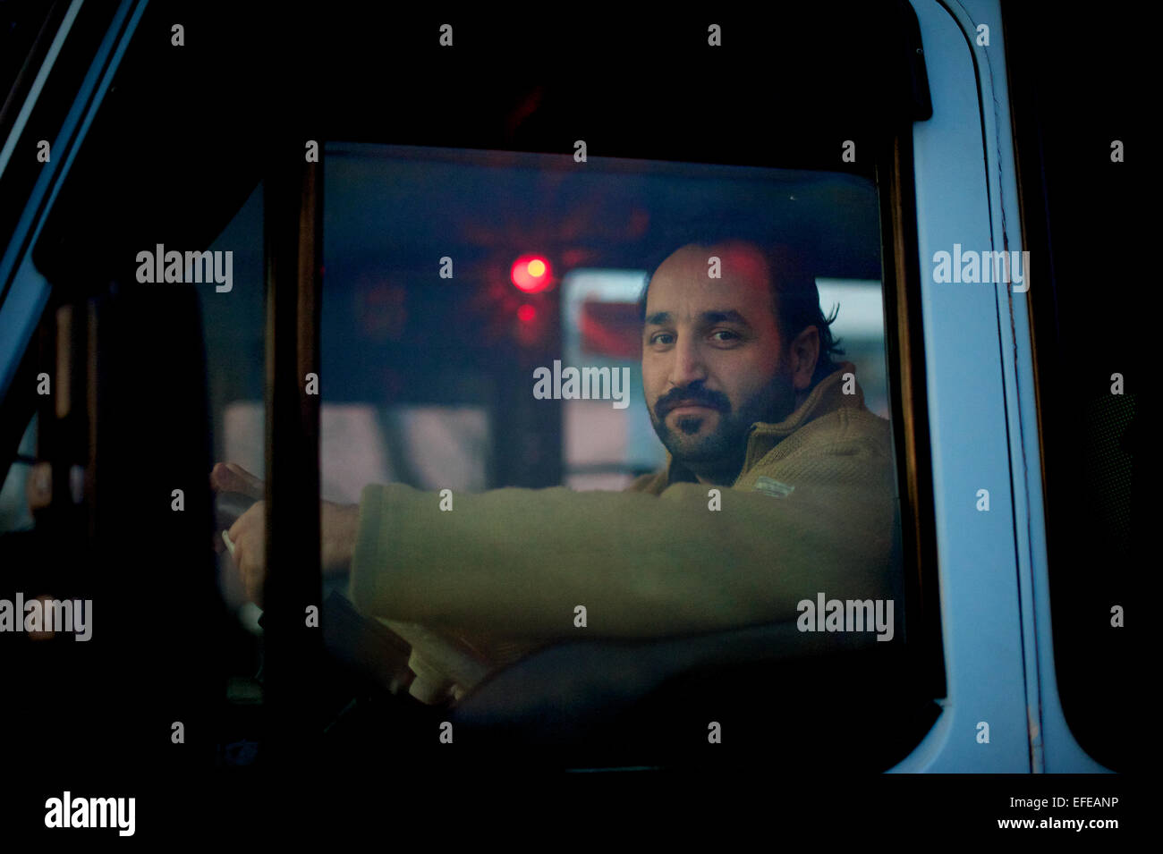 Bus driver hi-res stock photography and images - Alamy