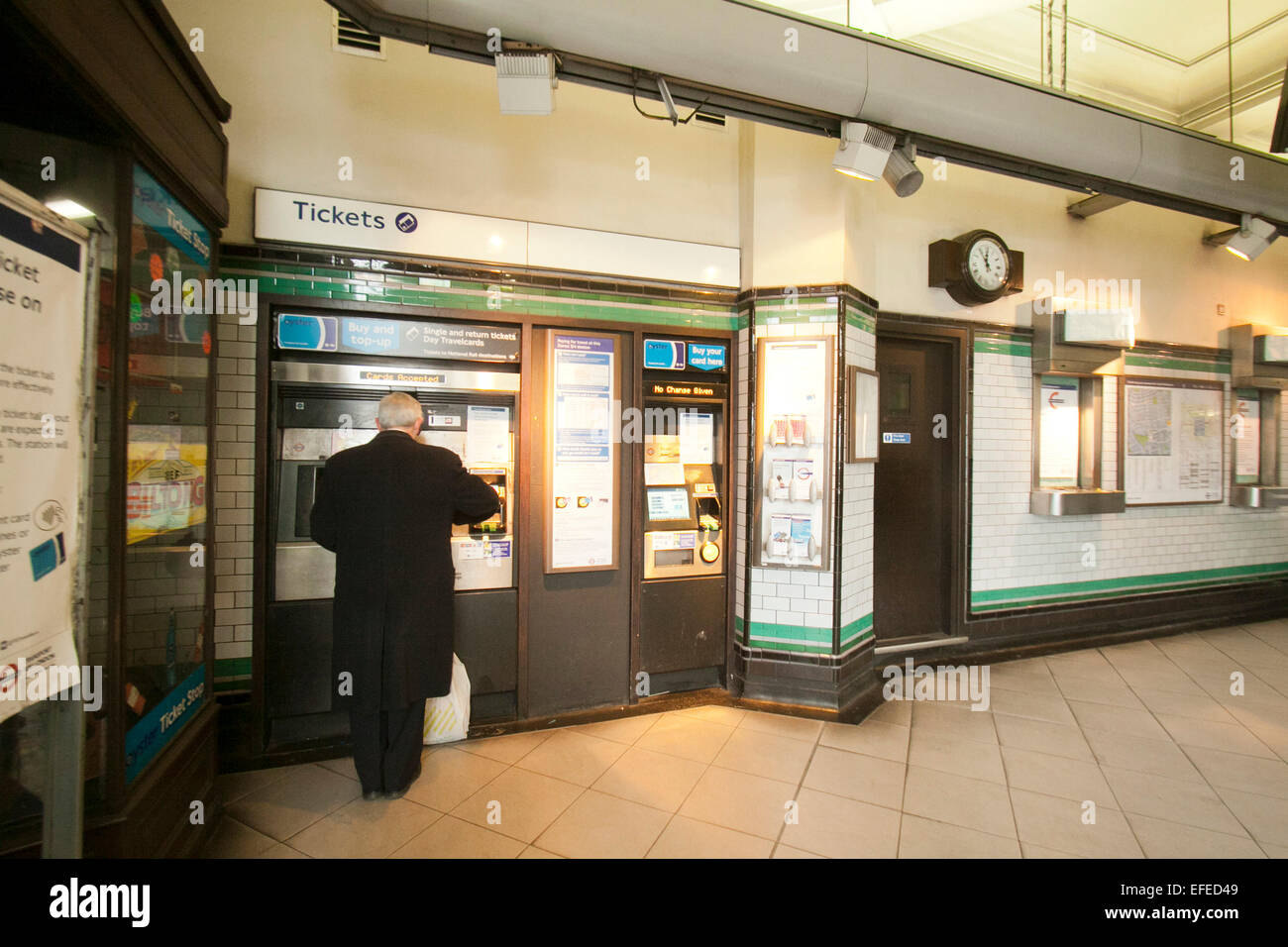 Wimbledon Underground Station High Resolution Stock Photography and ...