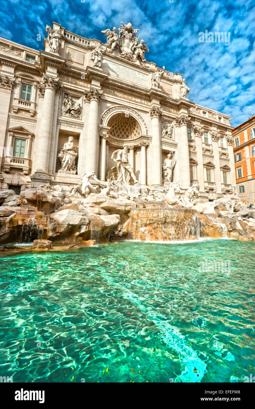 Trevi fountain wide view hi-res stock photography and images - Alamy