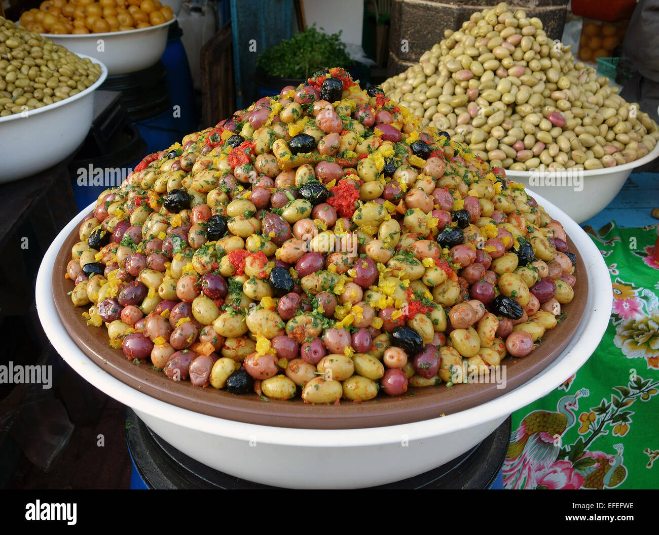 Colourful olives hi-res stock photography and images - Alamy
