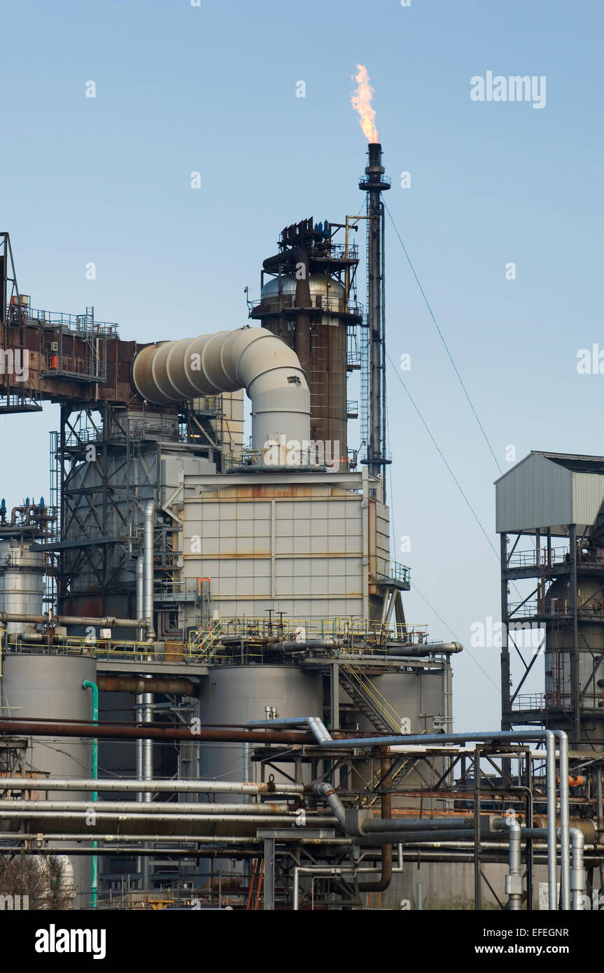 Grangemouth Oil Refinery, Scotland, UK Stock Photo - Alamy