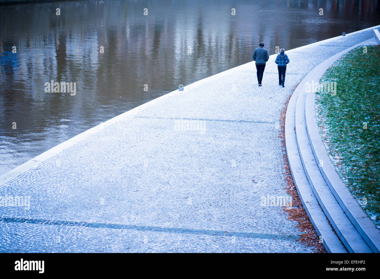 Walk along the riverbank hi-res stock photography and images - Alamy