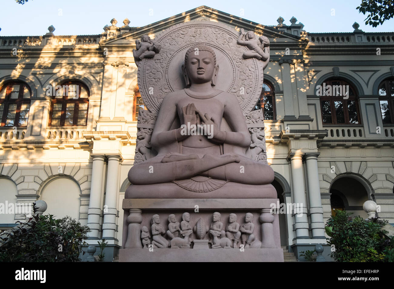World Buddhist Museum at Temple of the Sacred Tooth Relic (Temple of ...