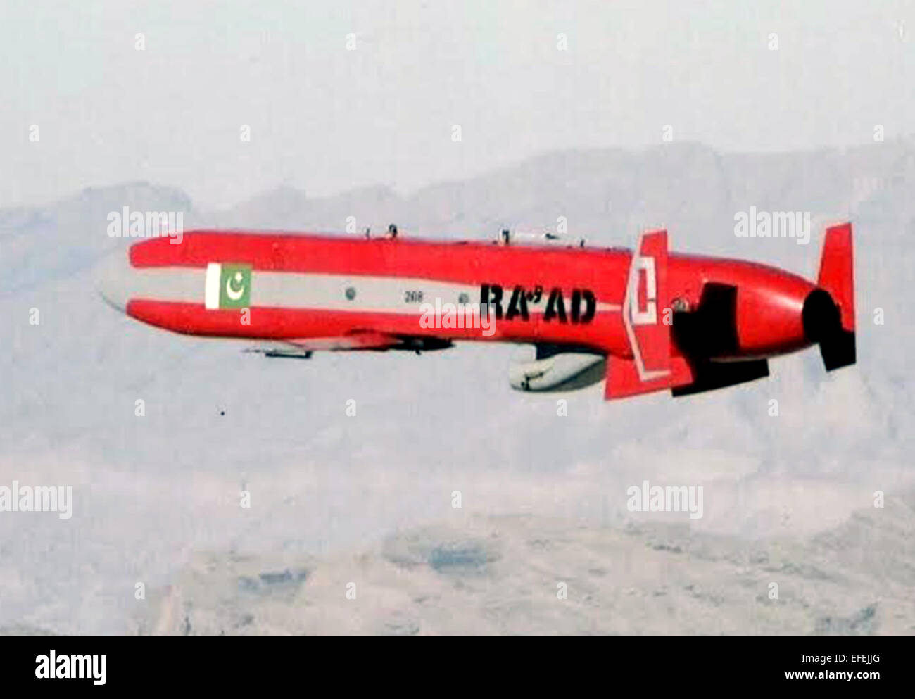 Air launched cruise missile hi-res stock photography and images - Alamy