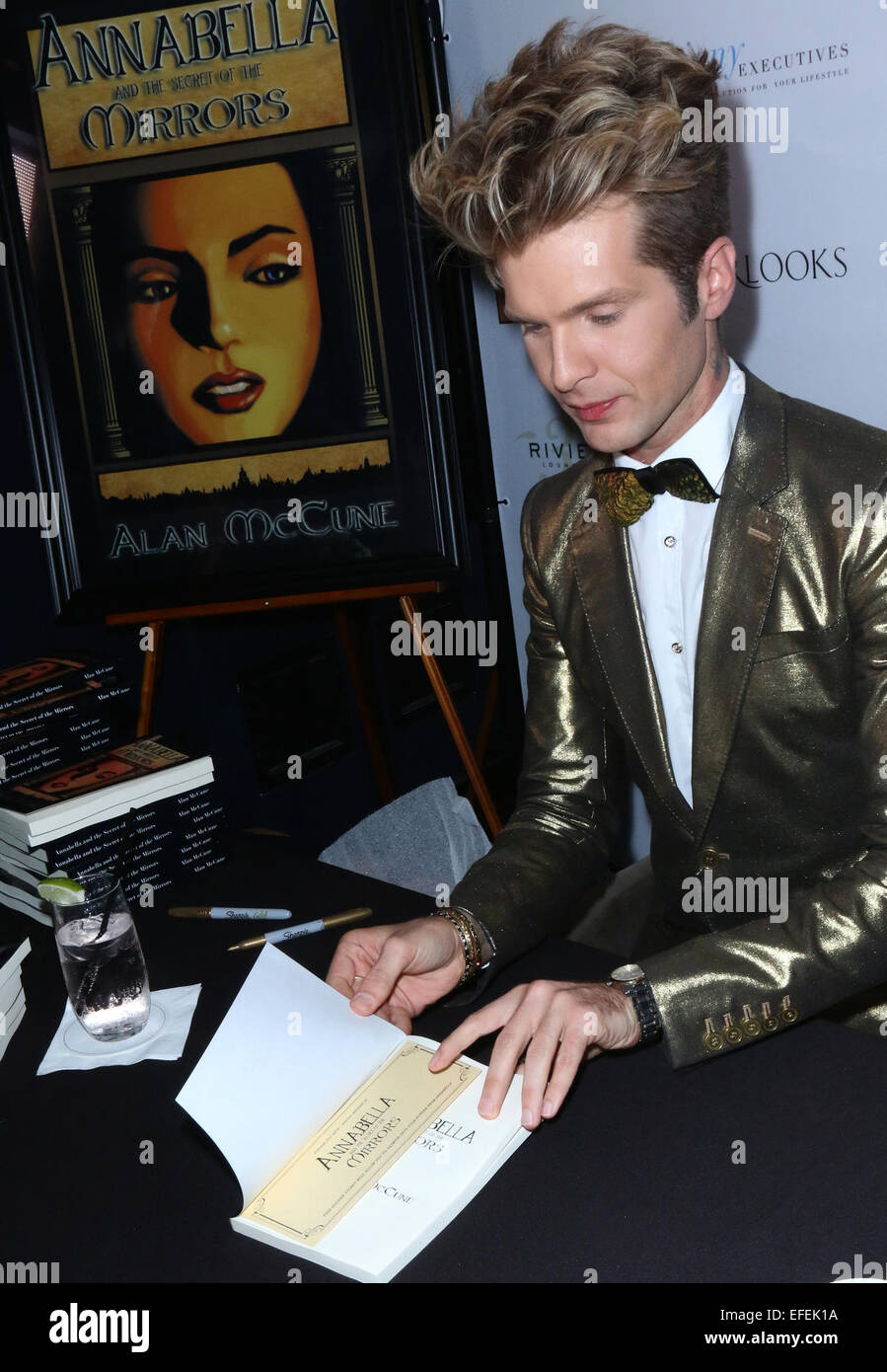 Alan McCune's book signing of 'Annabella and the Secret of the Mirrors ...