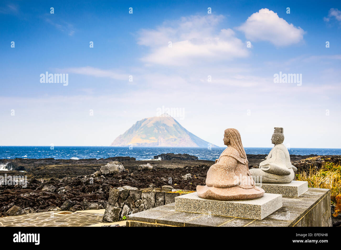 Tokyo tropical islands hi-res stock photography and images - Alamy