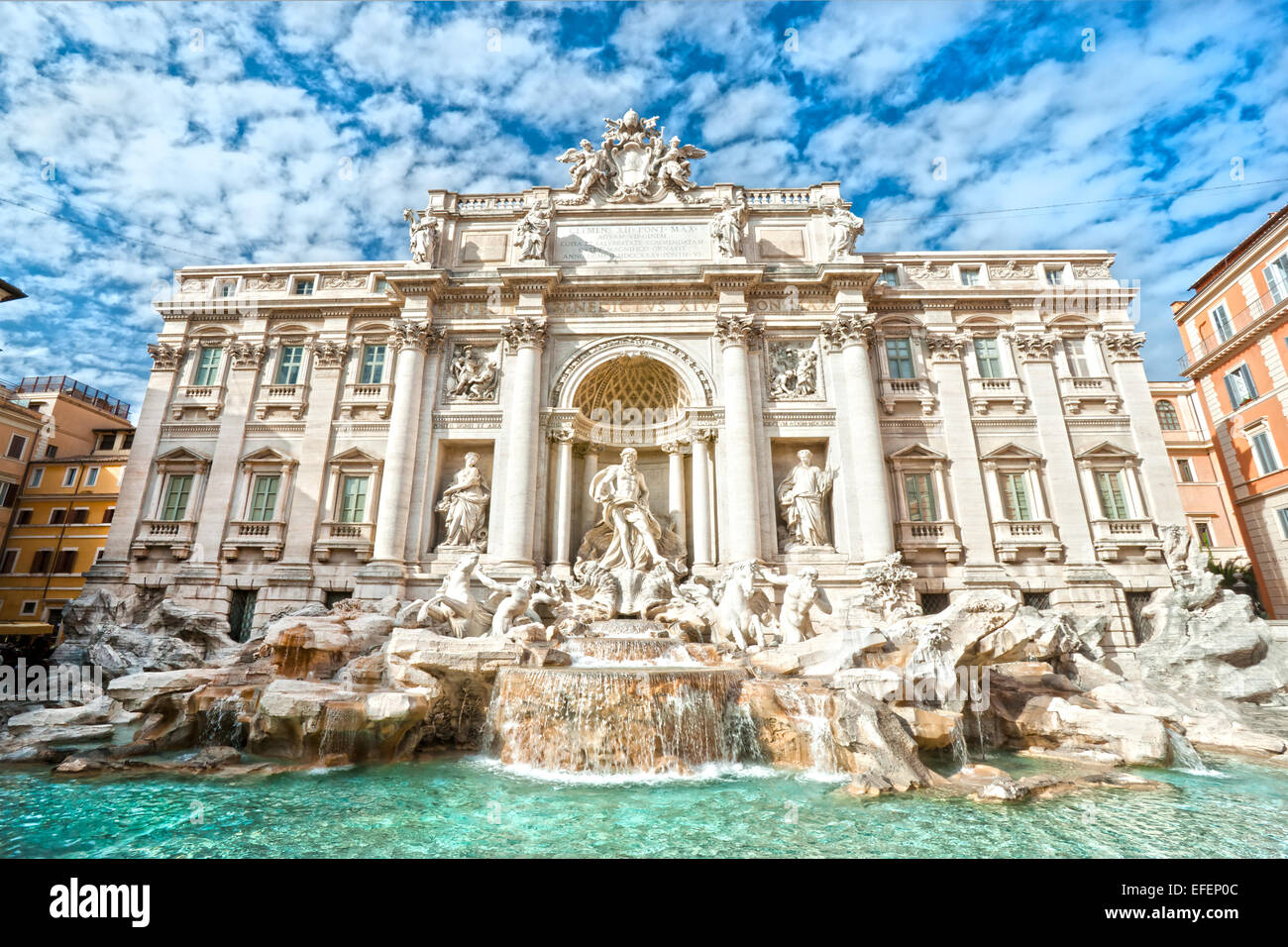 Trevi fountain wide view hi-res stock photography and images - Alamy