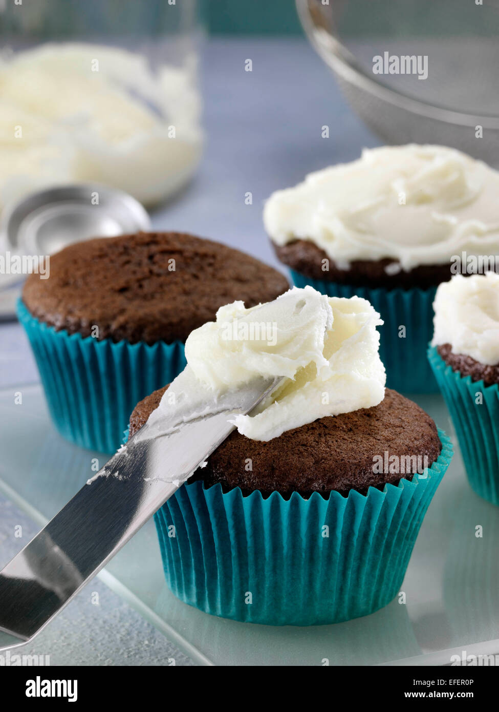 Stevia buttercream frosting on chocolate cupcakes Stock Photo - Alamy