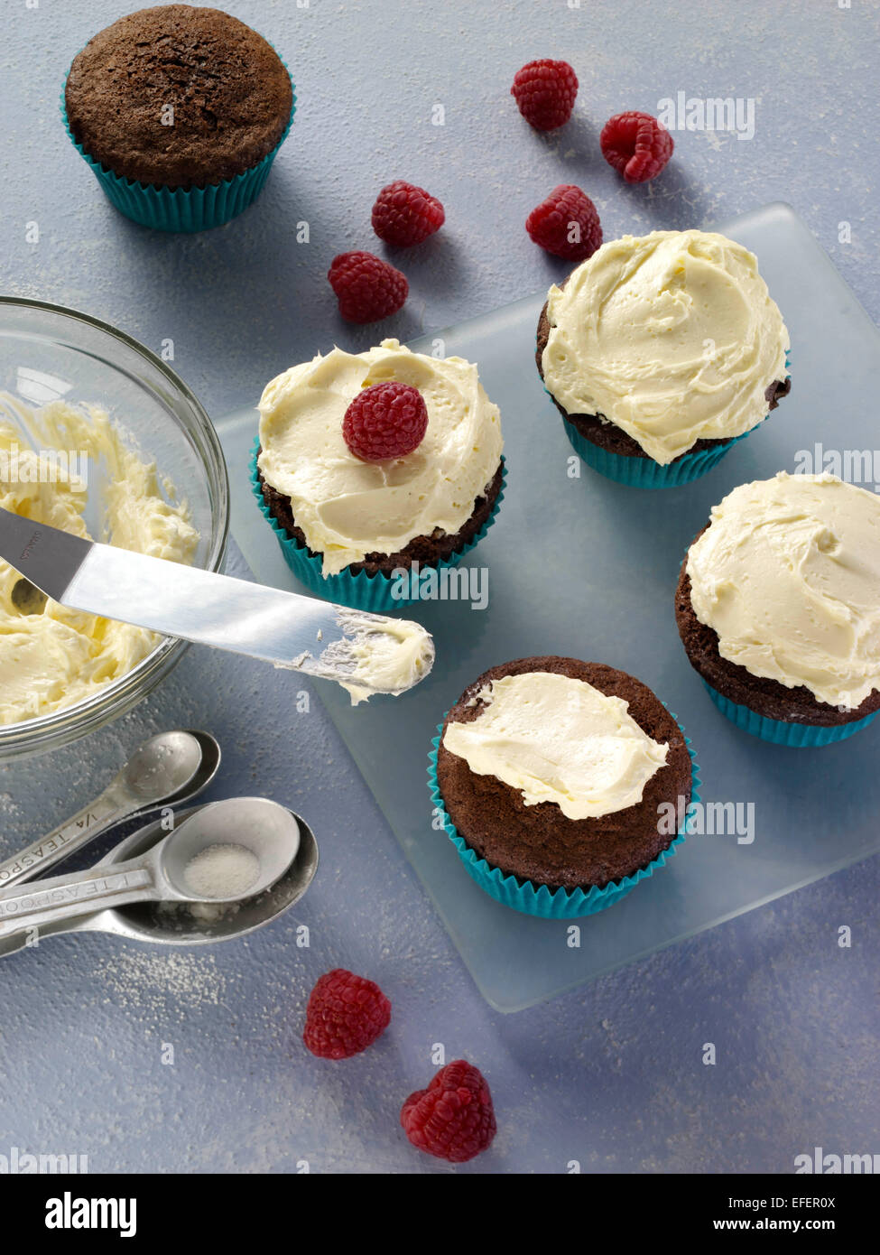 American buttercream hi-res stock photography and images - Alamy