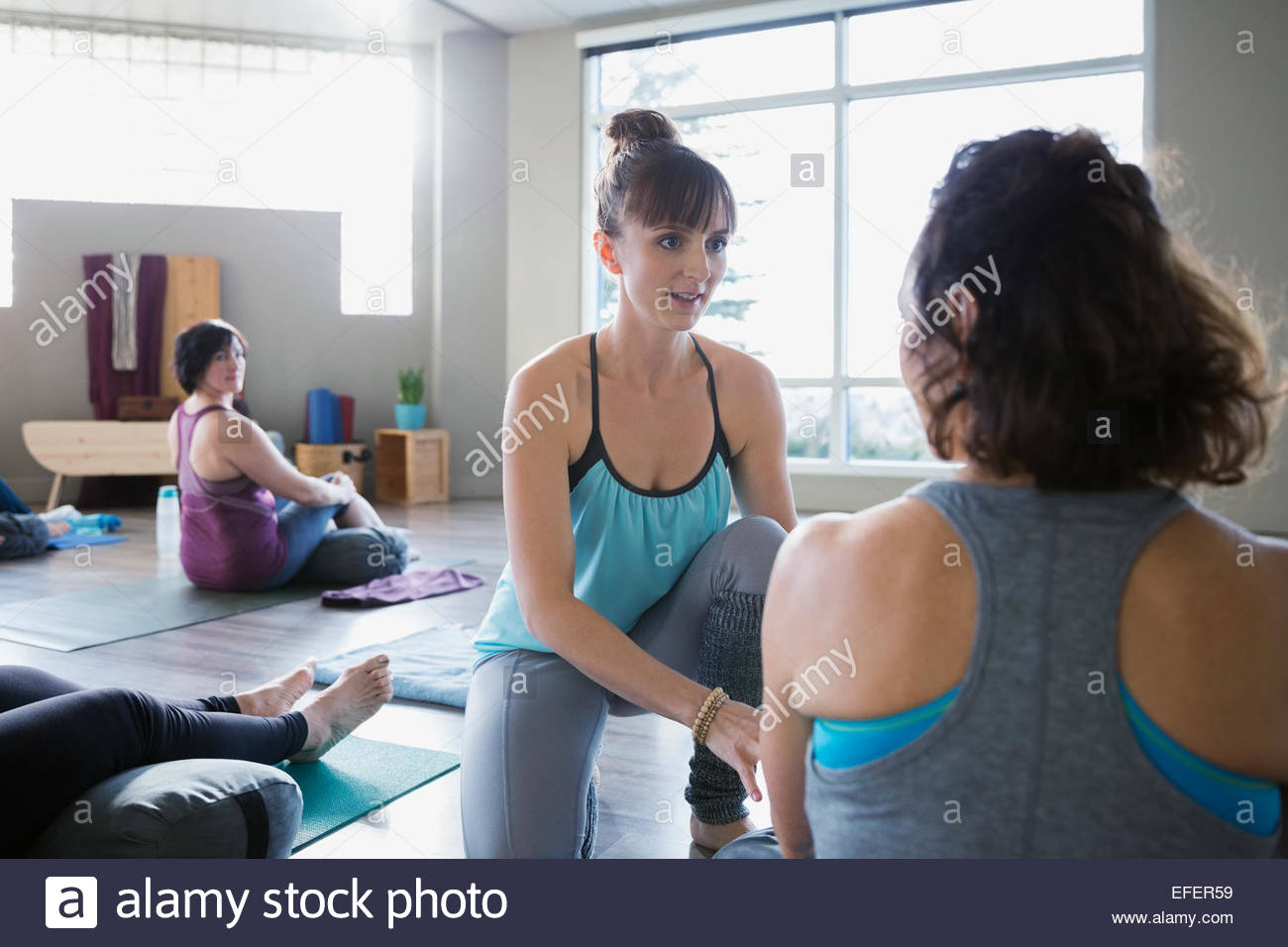 Student yoga hi-res stock photography and images - Alamy