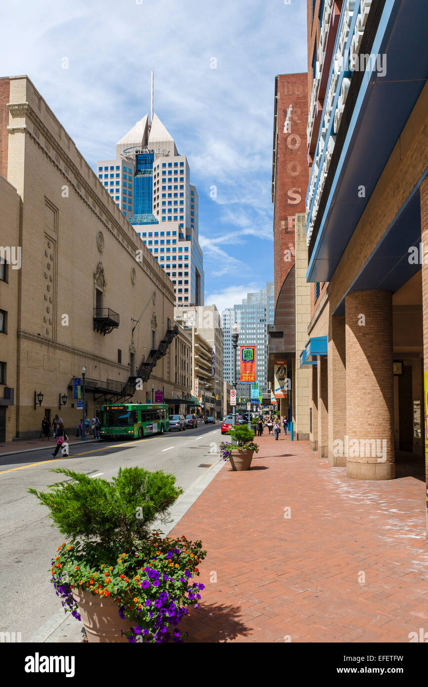 Penn tower hi-res stock photography and images - Alamy
