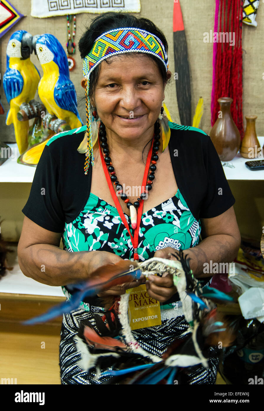 Peruvian Indigenous artisan women .Amazonian women Stock Photo - Alamy