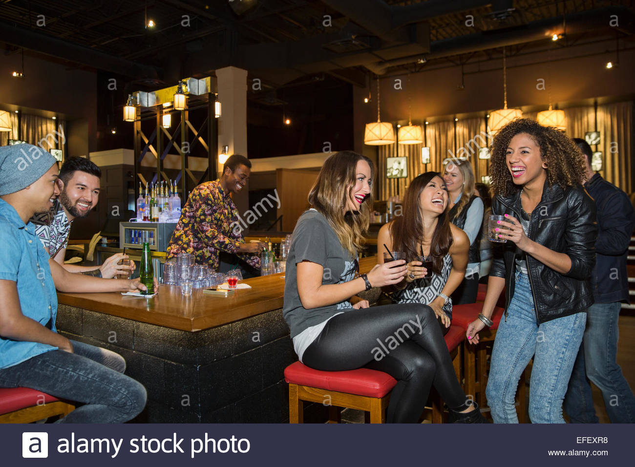 Three friends bar hi-res stock photography and images - Alamy
