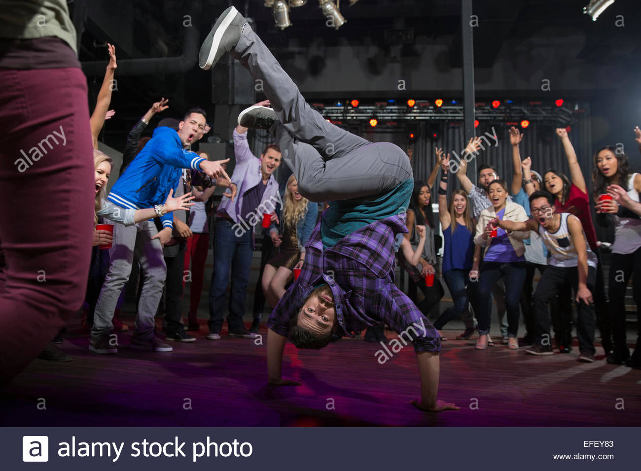 Indian teenager dancer hi-res stock photography and images - Alamy