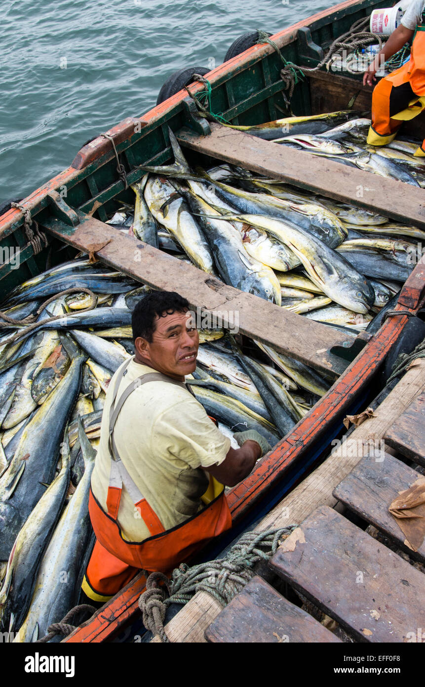 Lima fishing dock hi-res stock photography and images - Alamy