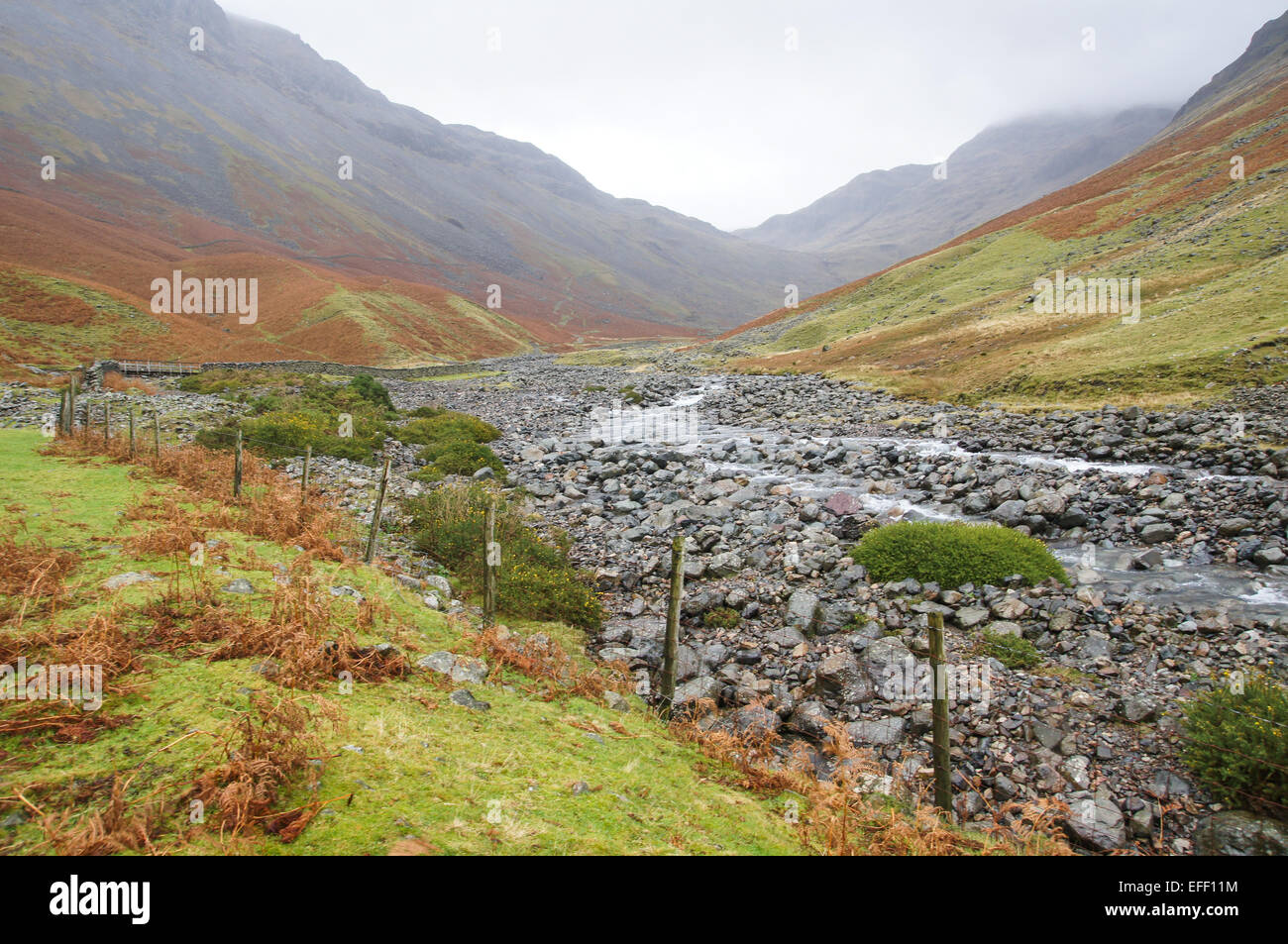Lake district cumbria scafell pike hike hi-res stock photography and ...