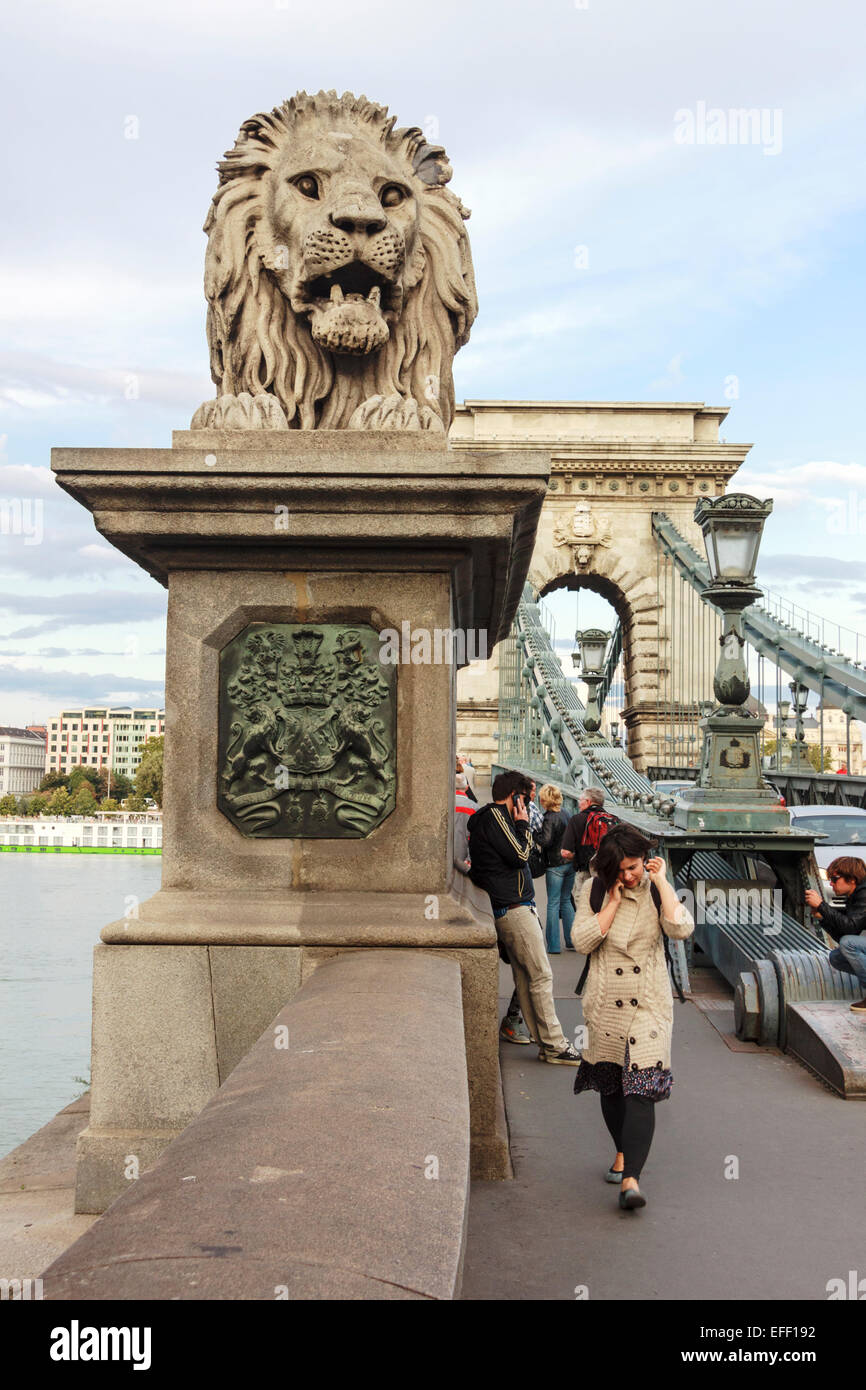 Pedestrians crossing the Chain Bridge. Budapest, Hungary Stock Photo ...