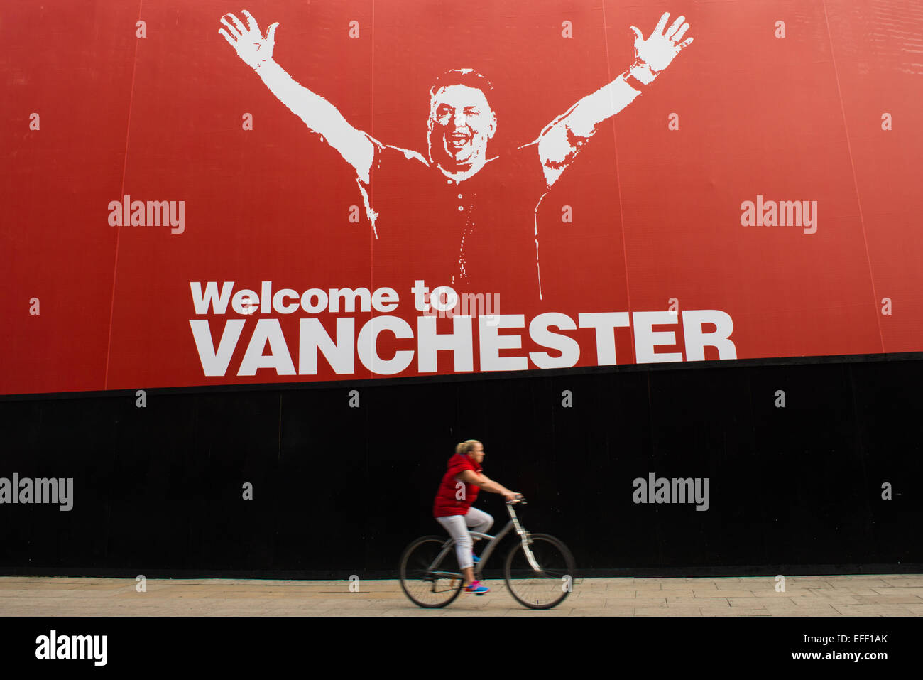 Manchester city street football hi-res stock photography and images - Alamy