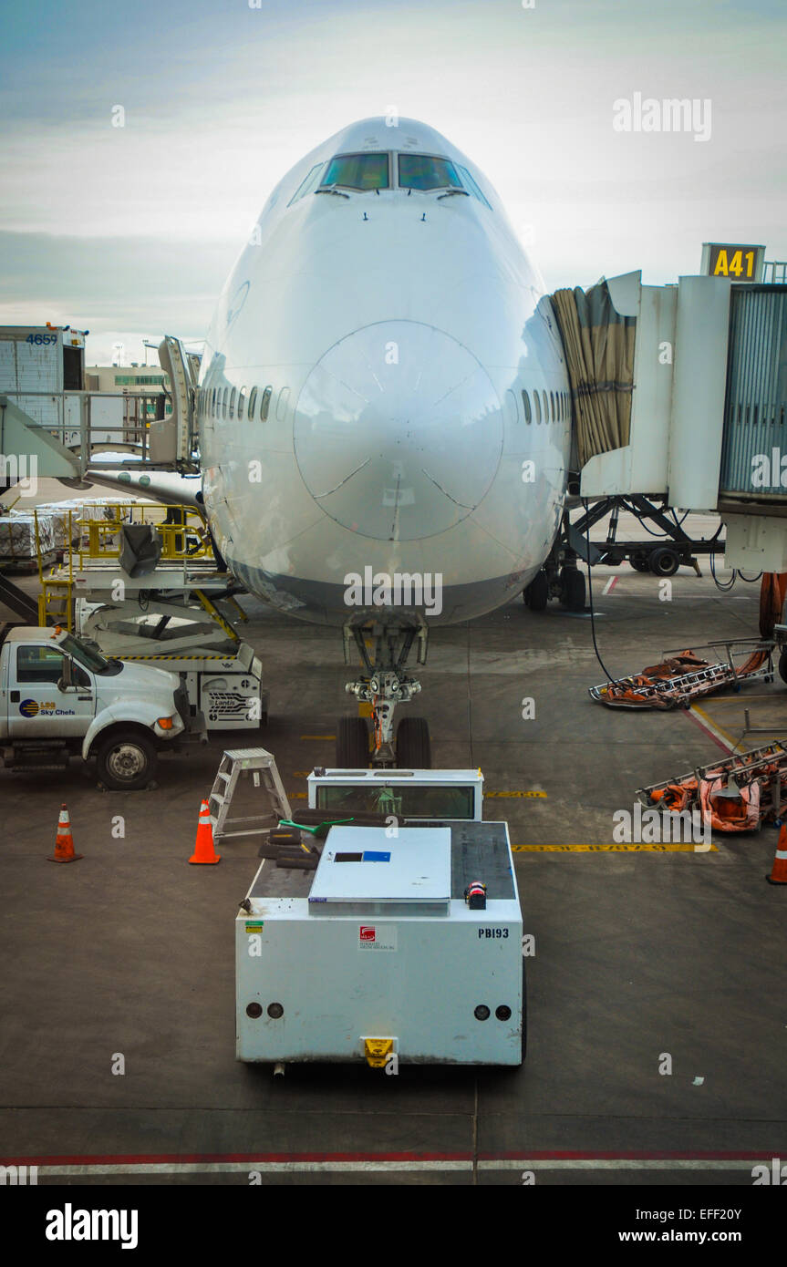 Jet airplane before take off Stock Photo - Alamy