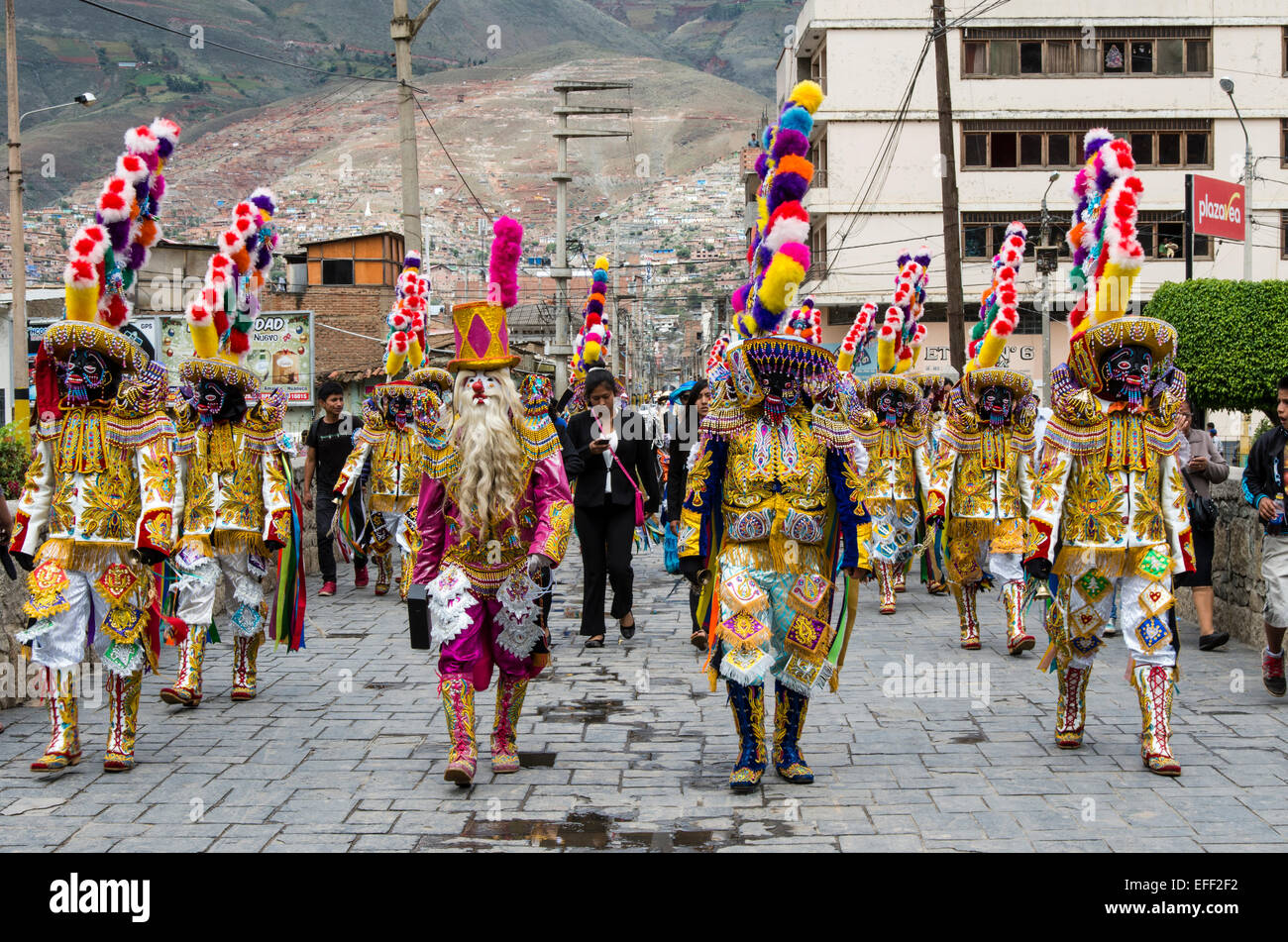 Andean instruments hi-res stock photography and images - Alamy