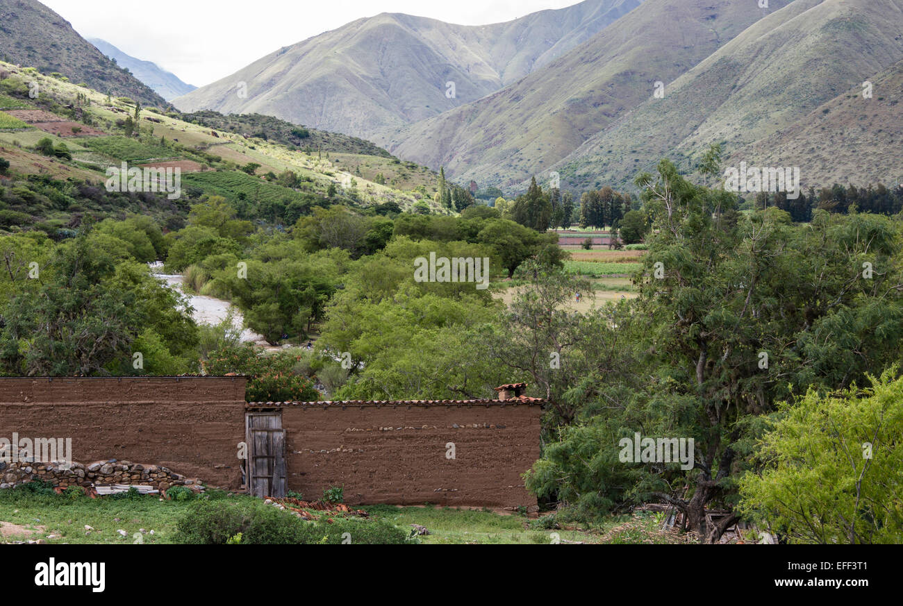 Peru basin hi-res stock photography and images - Alamy