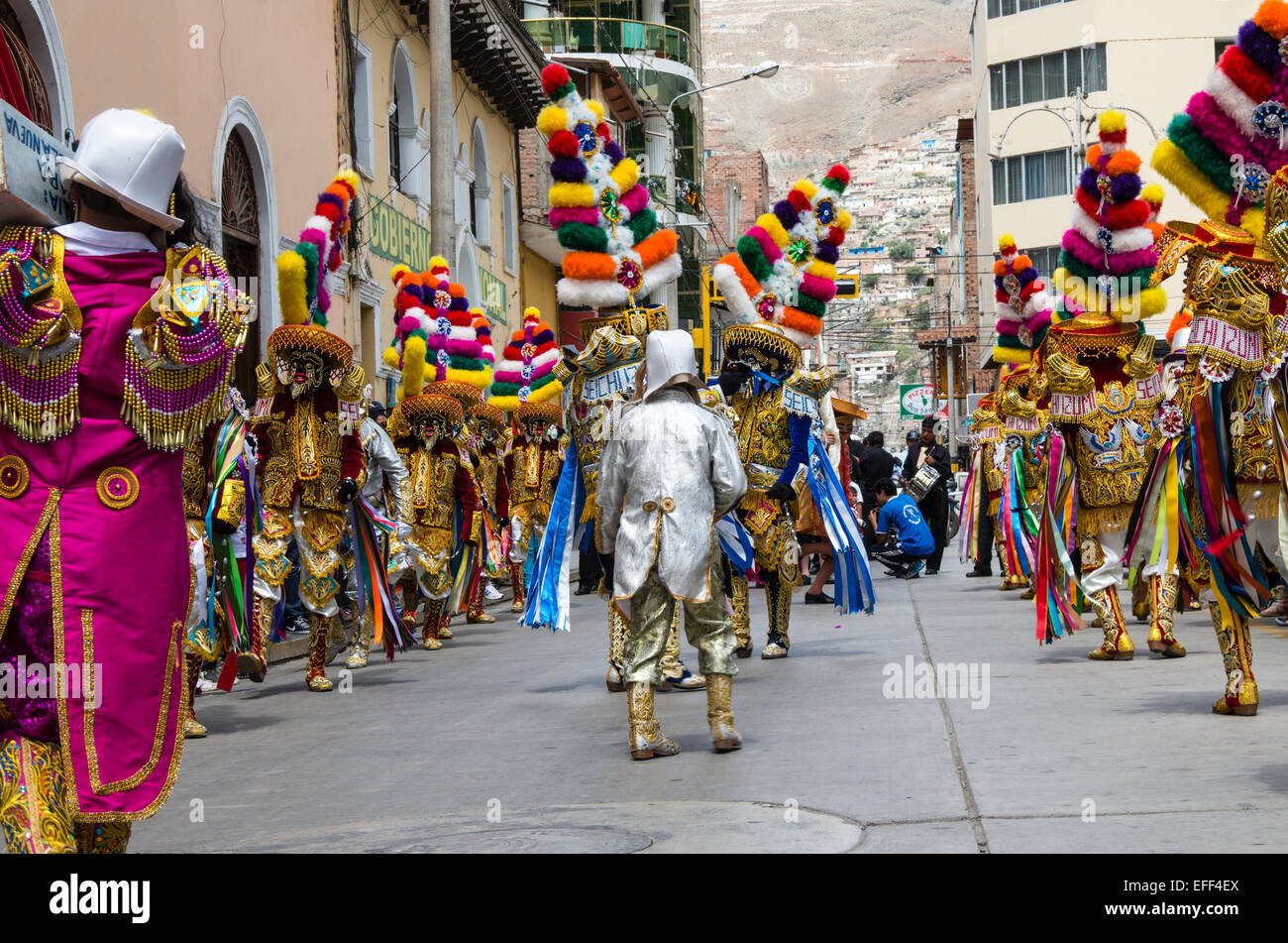 Andean folklore hi-res stock photography and images - Alamy