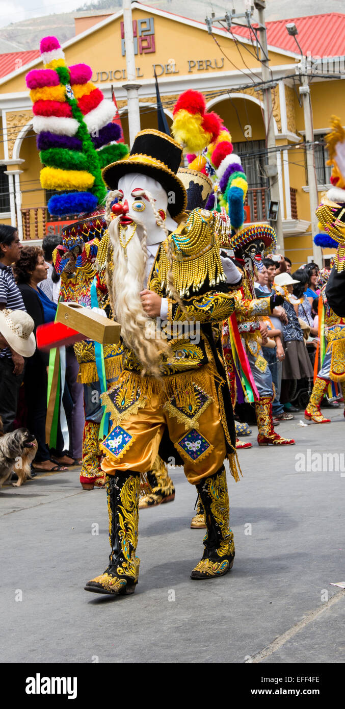 Negritos folk parade in Huanuco. Peru Stock Photo - Alamy