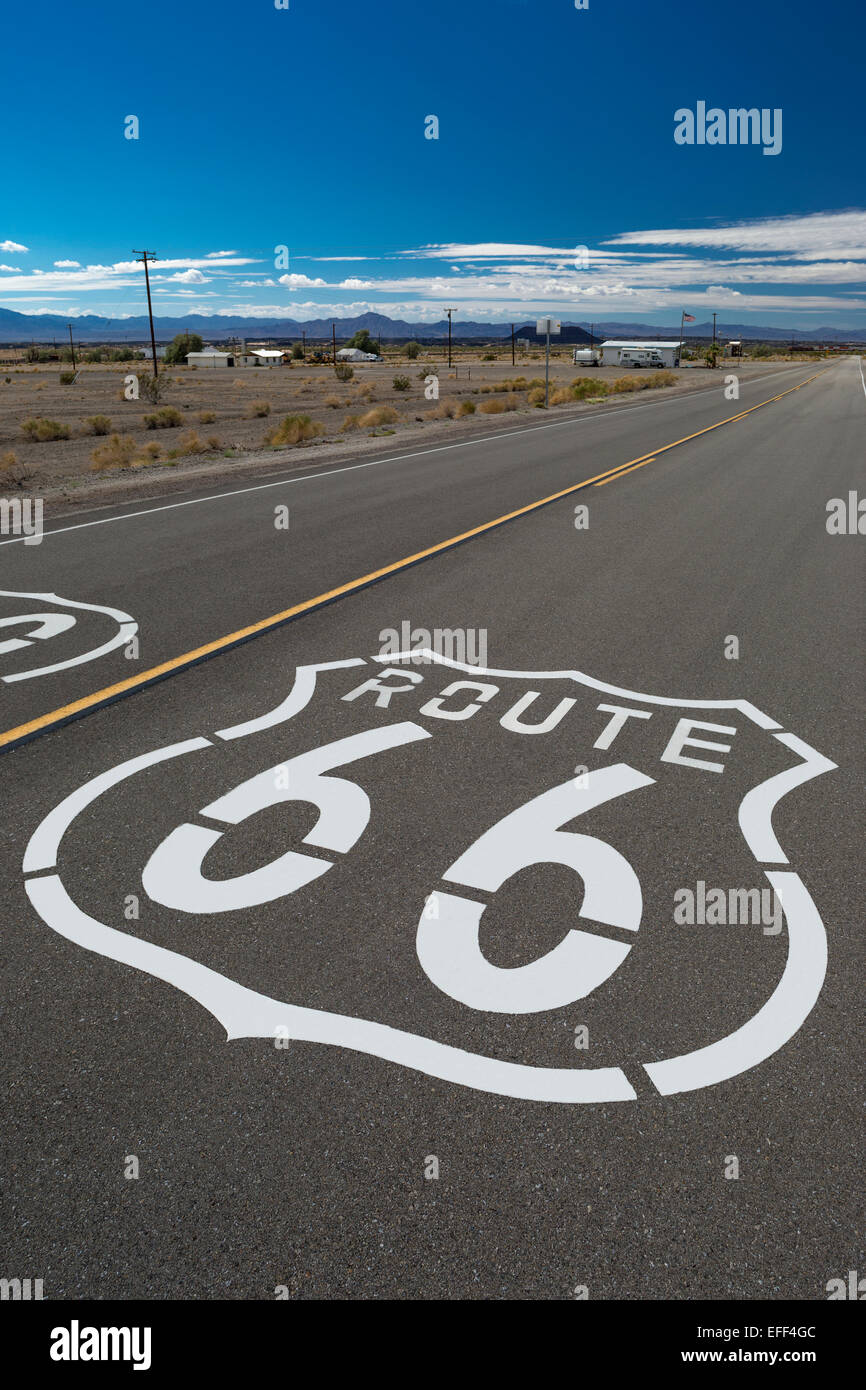 ROUTE 66 SHIELDS NATIONAL TRAILS HIGHWAY AMBOY CALIFORNIA USA Stock ...