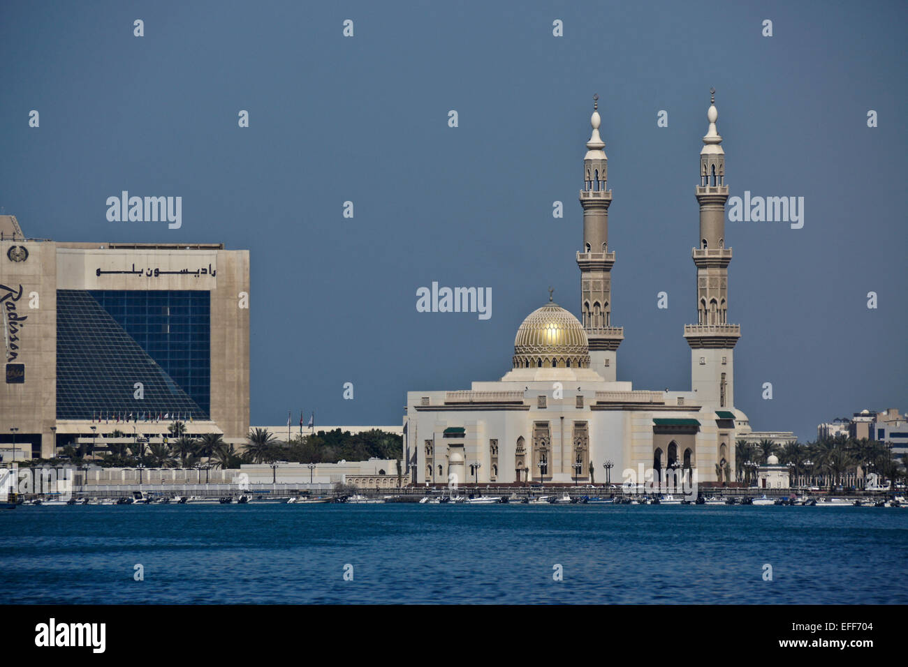 Masjid al-Maghfirah (mosque) and Radisson Hotel on the Corniche ...
