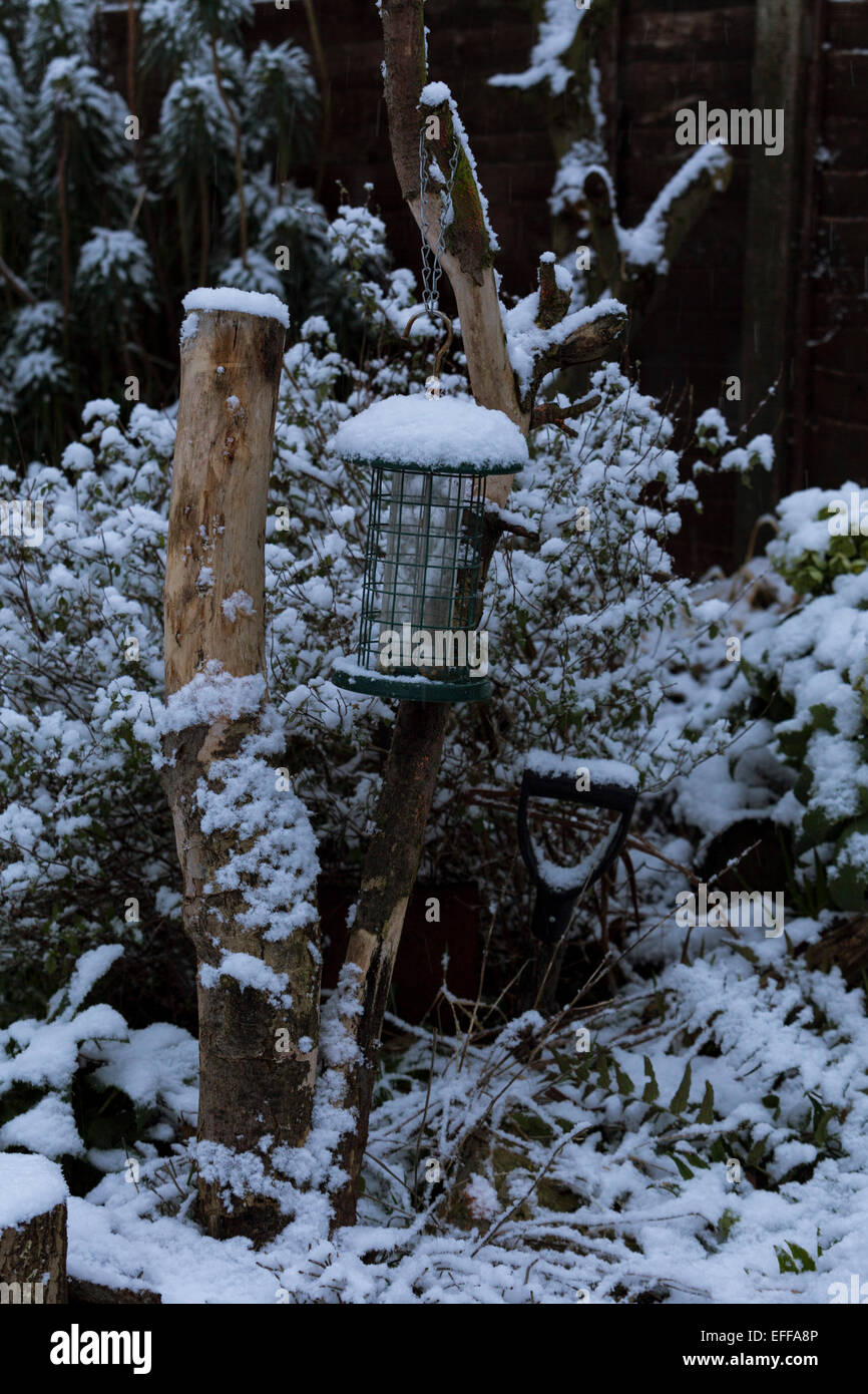 Norwood, London, UK. 3rd February 2015. UK Weather: Snow in South East ...