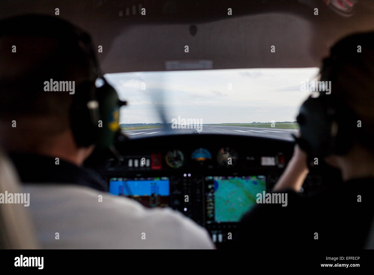 Pilots In An Airplane Stock Photos & Pilots In An Airplane Stock Images ...
