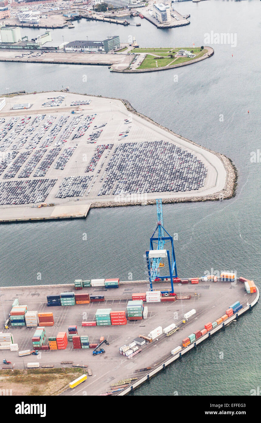 Cargo containers, parking lot hi-res stock photography and images - Alamy