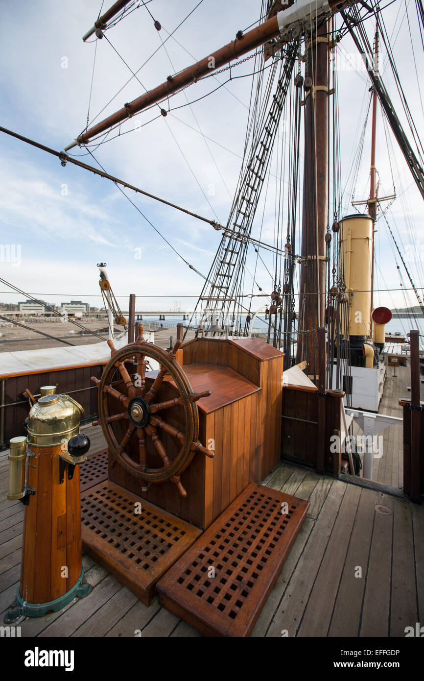 RRS Discovery, the ship of Captain Robert Falcon Scott and Ernest ...