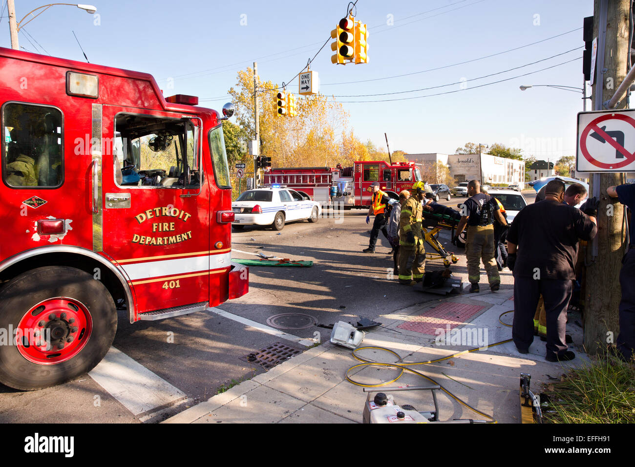 DFD firefighters in action, Detroit, Michigan, USA, October 2014 Stock ...