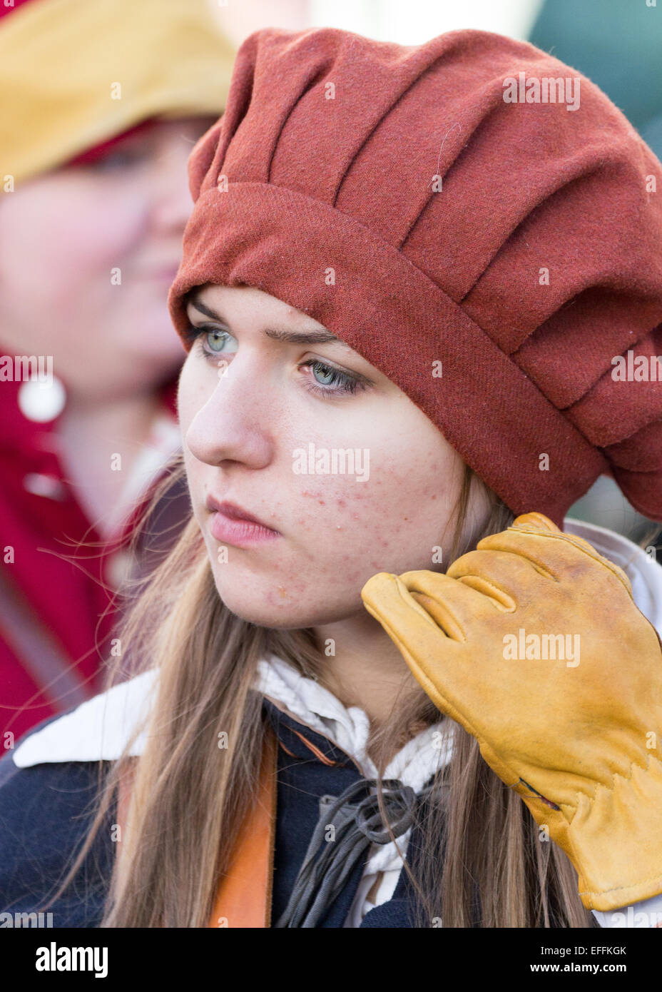 People dressed up as Roundheads and Cavaliers re-enacting the Battle of ...