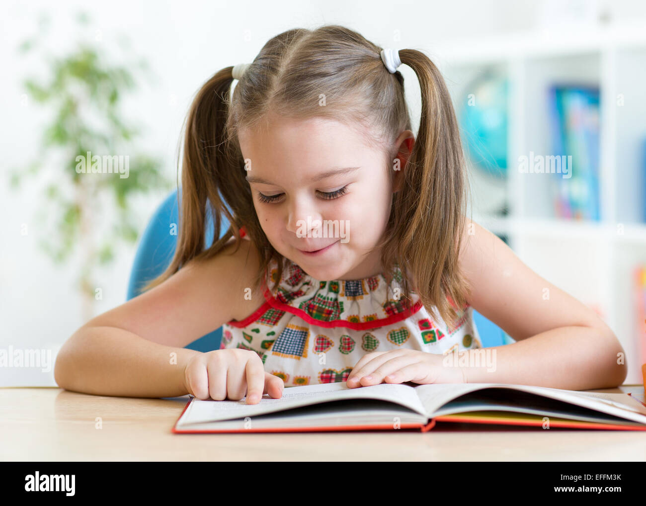 Education sit hi-res stock photography and images - Alamy