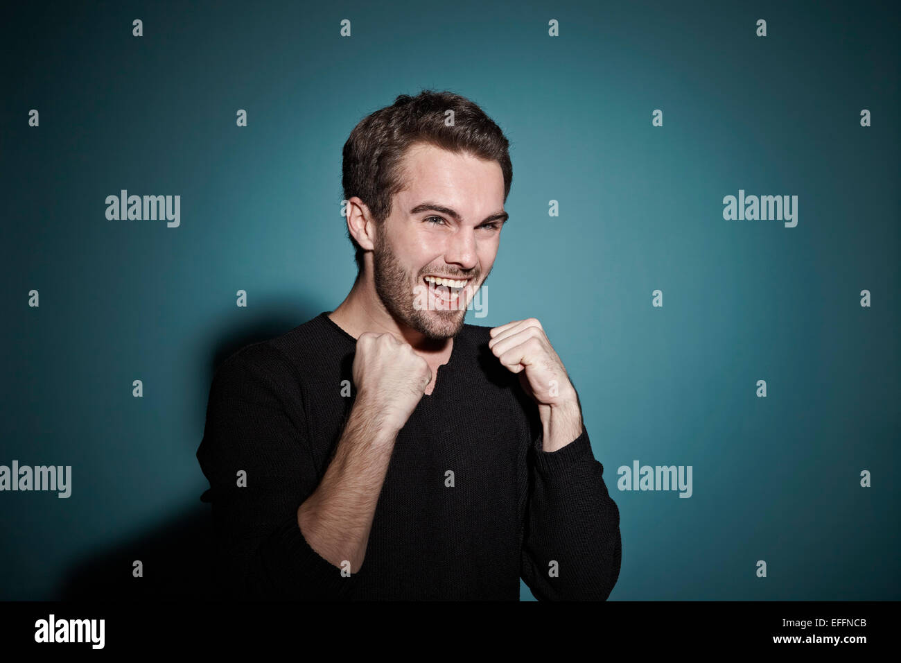 Blue background hi-res stock photography and images - Alamy