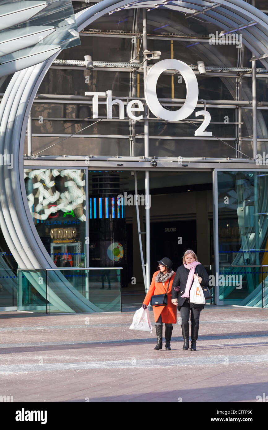O2 arena london exterior hi-res stock photography and images - Alamy