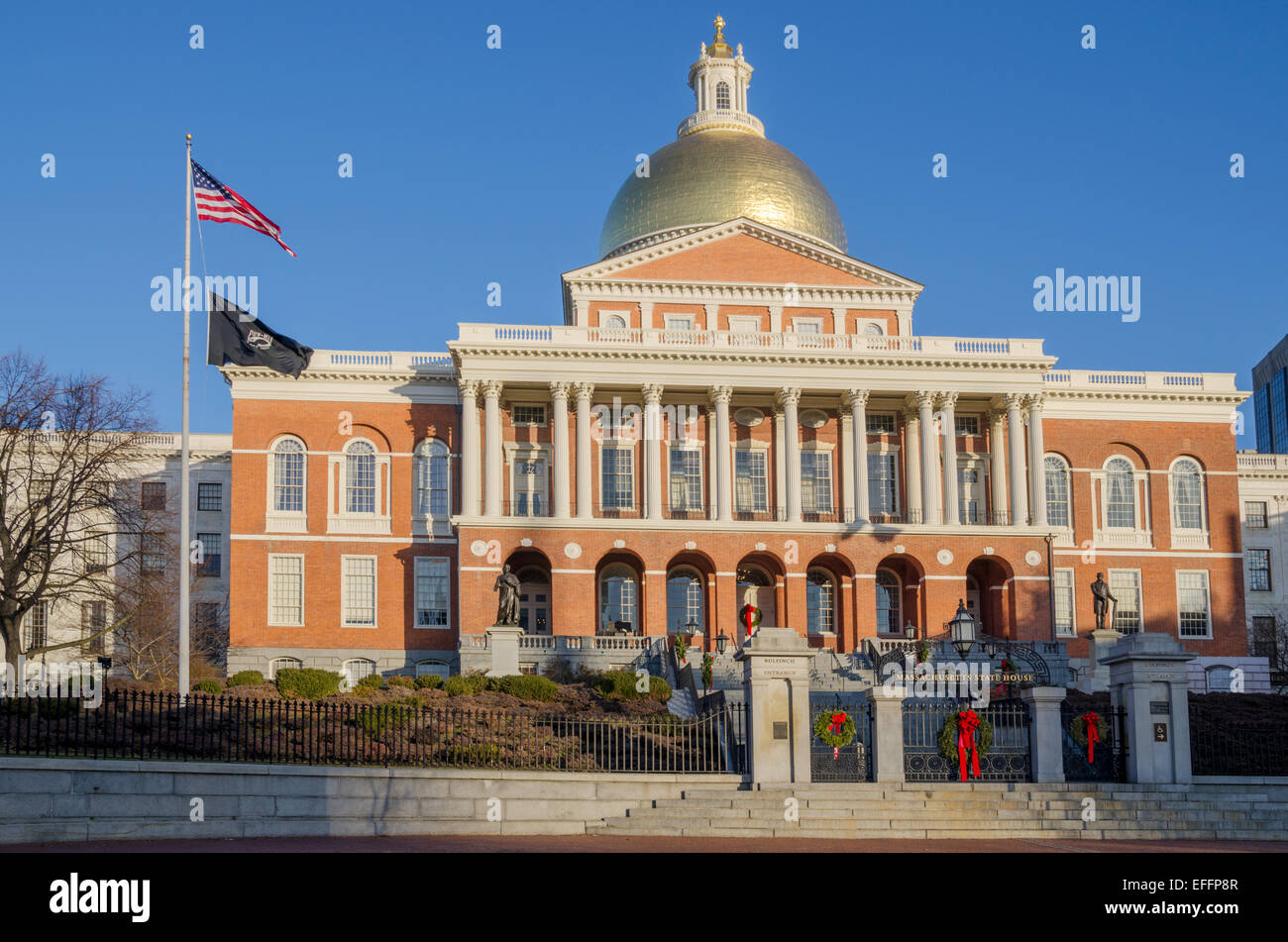 Seasonal house hi-res stock photography and images - Alamy