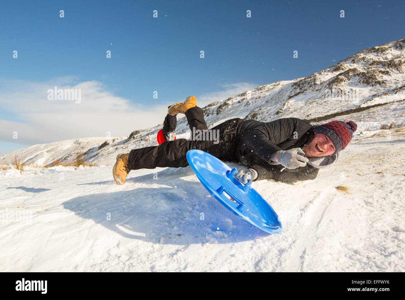 Sledging hi-res stock photography and images - Alamy