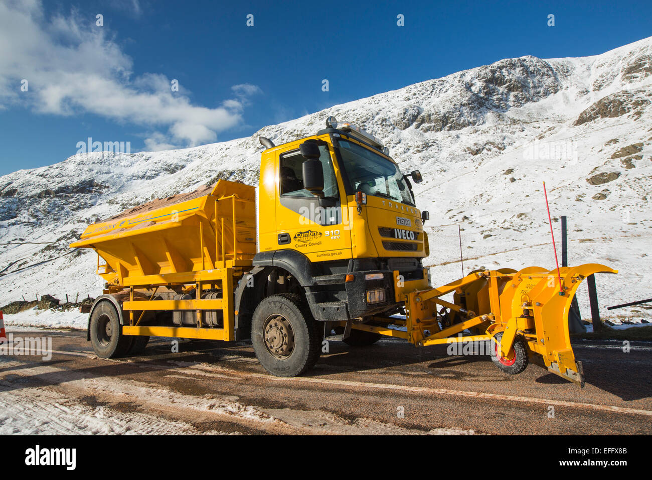Yellow snow plough hi-res stock photography and images - Alamy