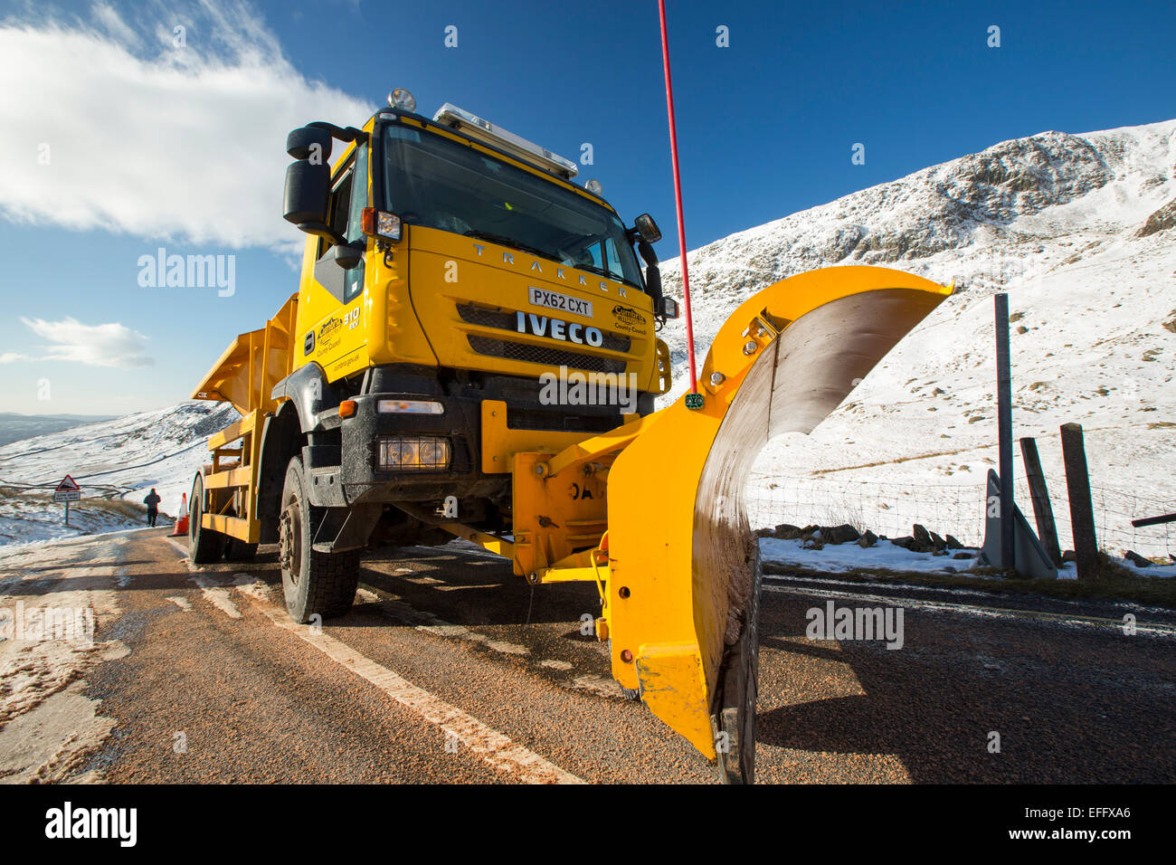 Yellow snow plough hi-res stock photography and images - Alamy
