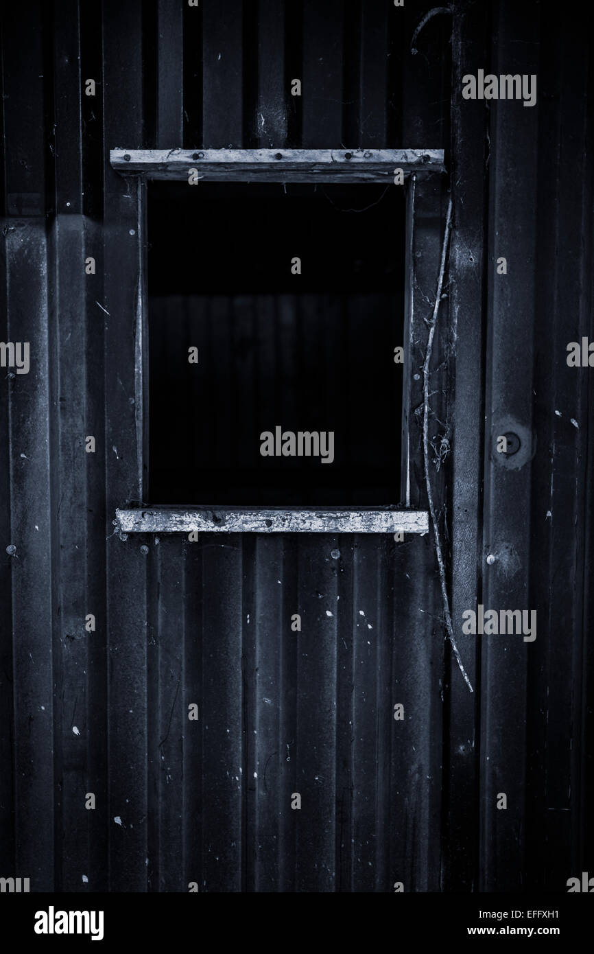 Scary shed hi-res stock photography and images - Alamy