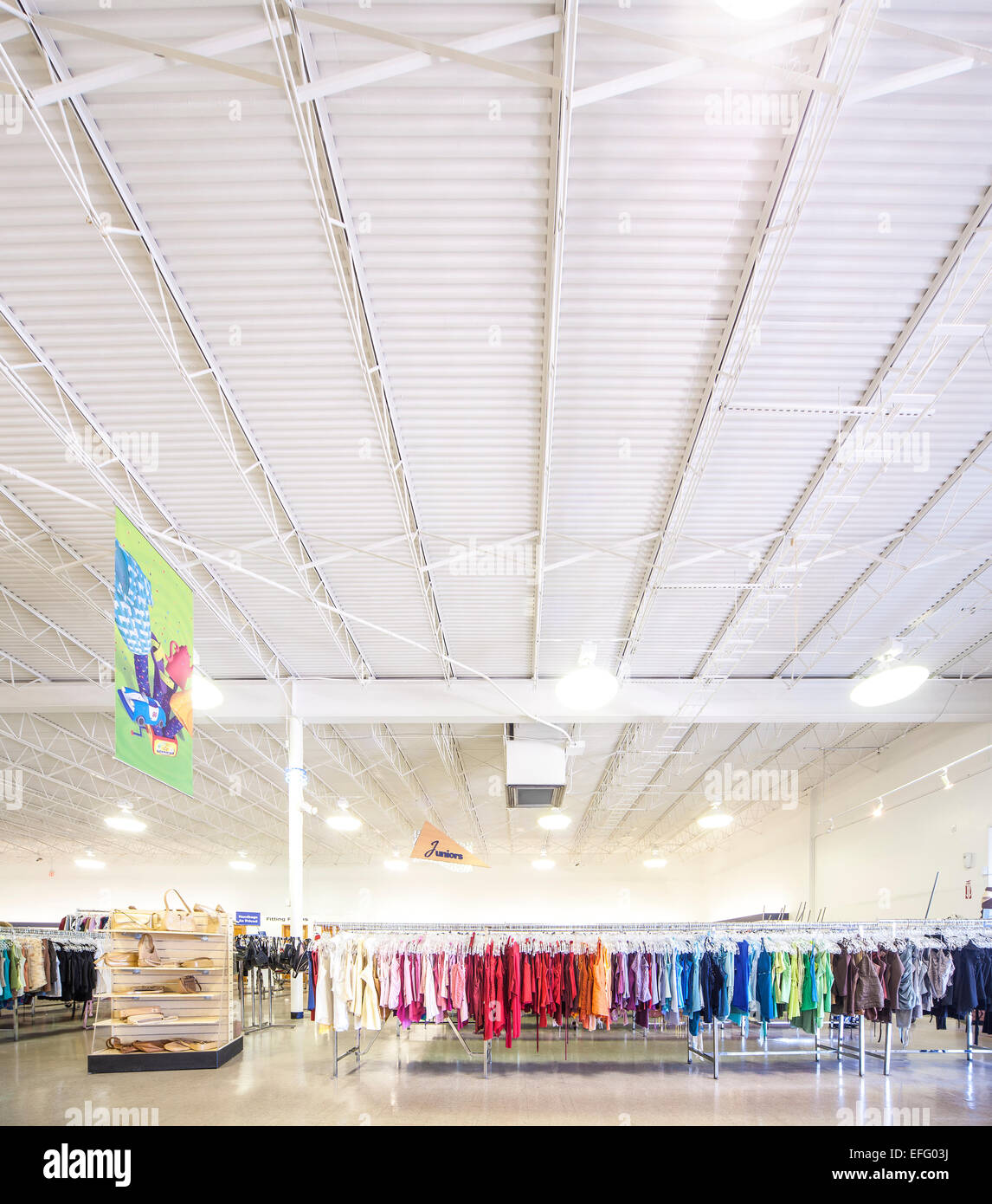 Ft Lauderdale Goodwill Industries Superstore interior. Thrift store ...