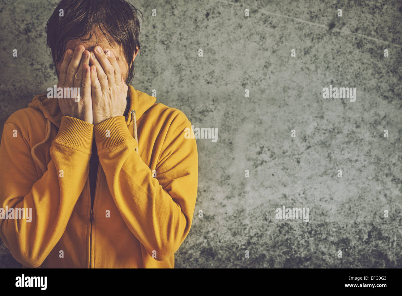 Brokehearted hi-res stock photography and images - Alamy