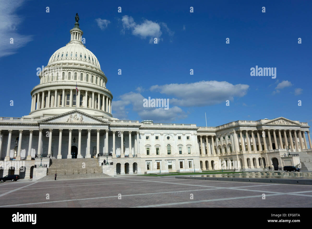 Panoramic of us capitol building hi-res stock photography and images ...