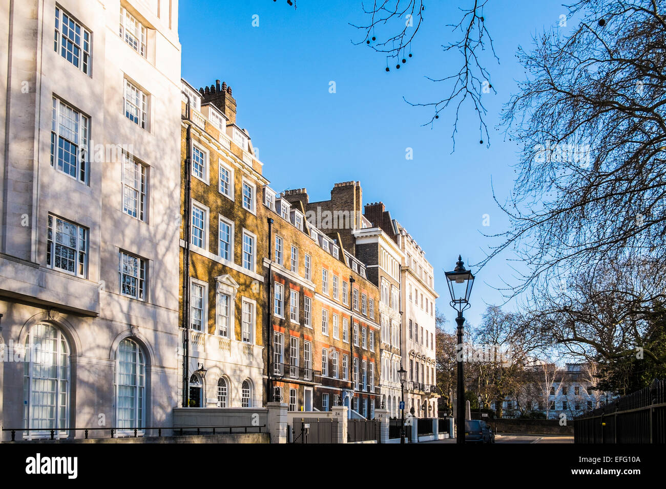 Lincoln's Inn Fields - London Stock Photo - Alamy