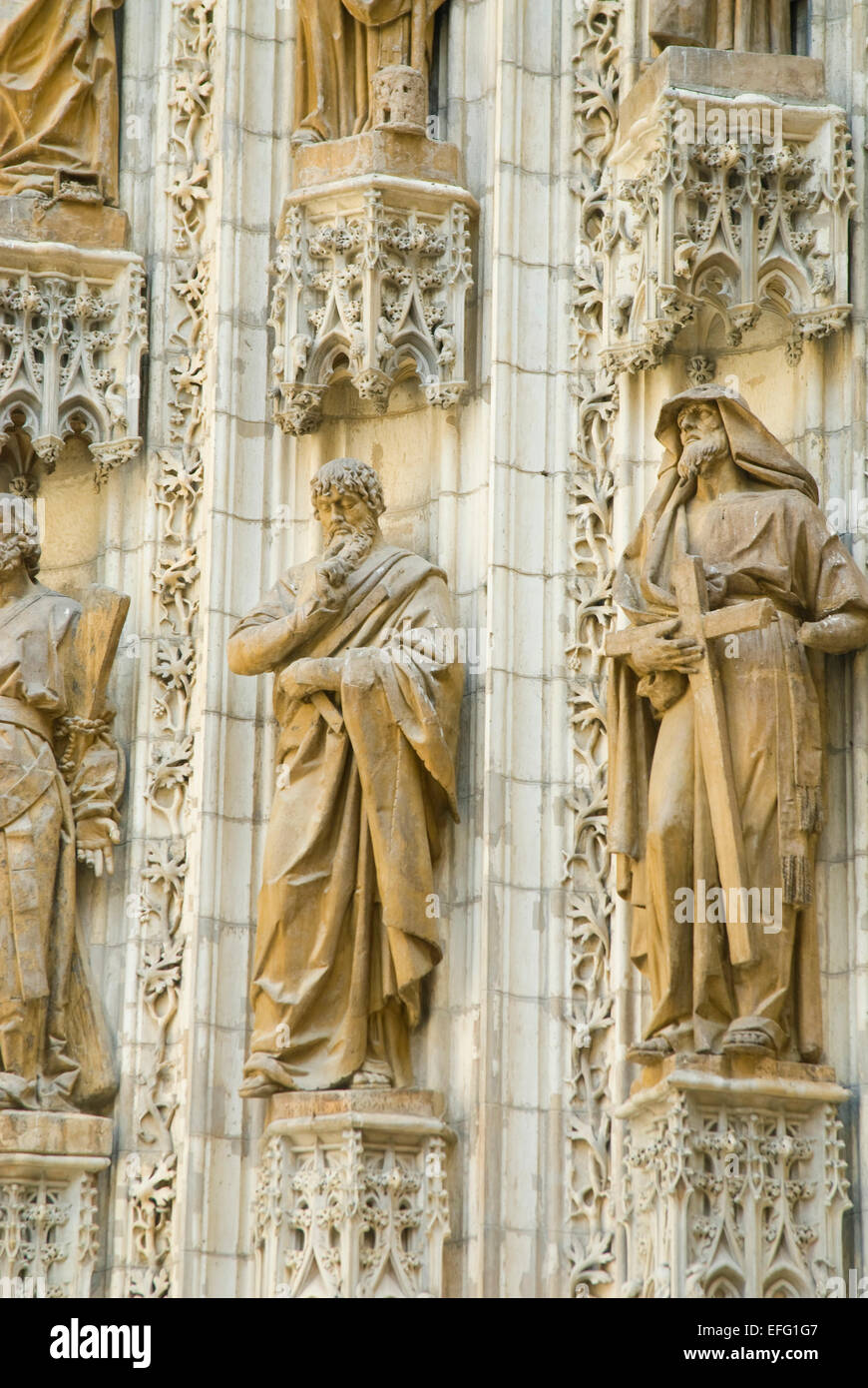 Cathedral, statues, Seville, Spain Stock Photo - Alamy