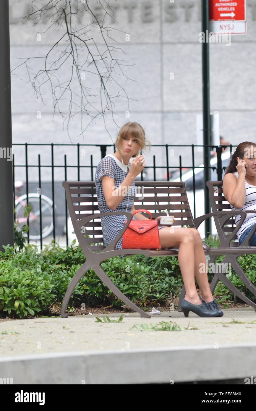 Taylor Swift out and about in Manhattan. Taylor seen enjoying a cup of ...