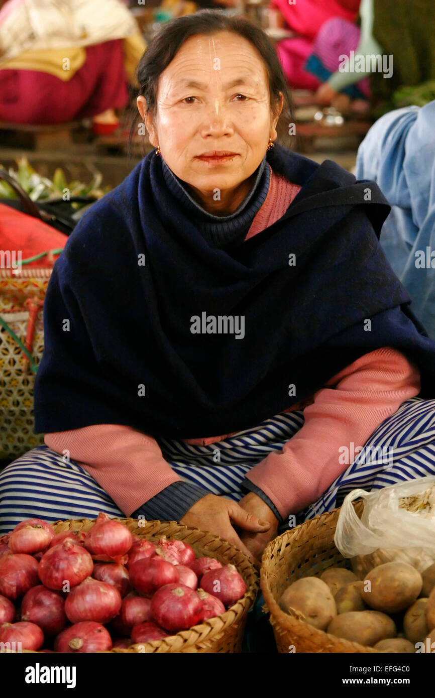 Imphal market hi-res stock photography and images - Alamy